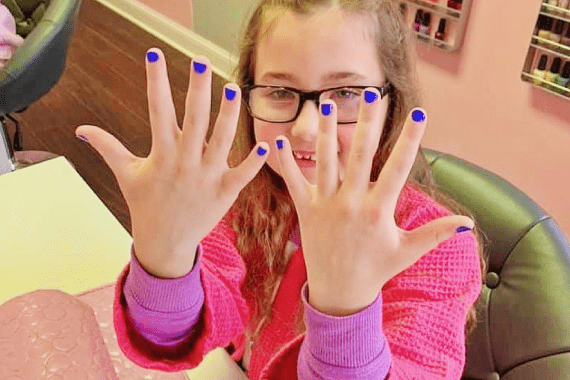 The Princess Palace Spa Offers Kid's Manicures in Fenton, MI 48430